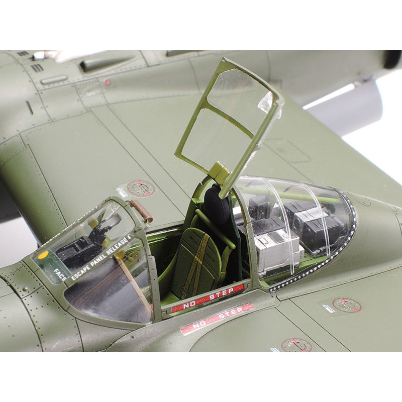 TAMIYA 1/48 LOCKHEED P-38 F/G LIGHTNING (61120)