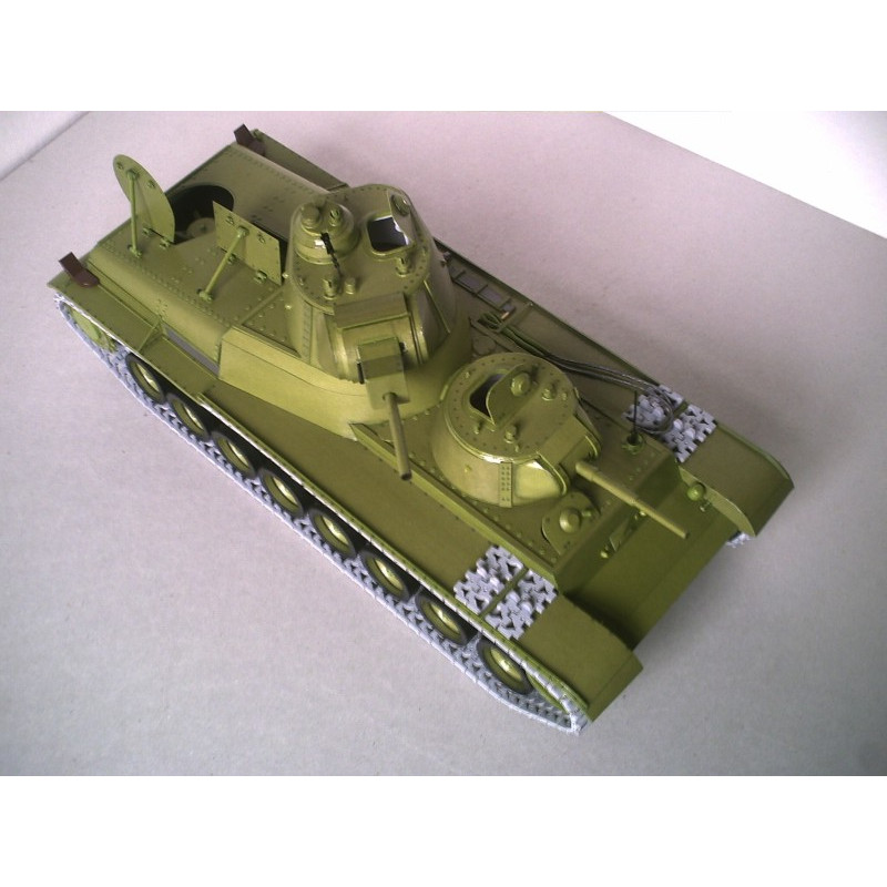 MODELIK CZOŁG T-100 (1/04)